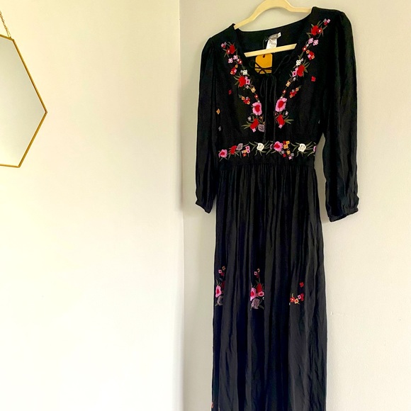 EARTHBOUND | Dresses | Maxi Dress With Floral Embroidery | Poshmark